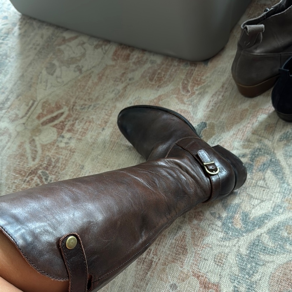 100% Genuine Brown Leather Knee-High Boots - Gem